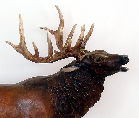 Sue Eaton - Decorative Carvings at DECOYS AND WILDLIFE GALLERY
